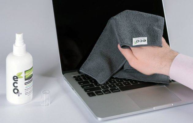 Cómo limpiar tu portátil para la "vuelta al cole" - MuyComputerPRO