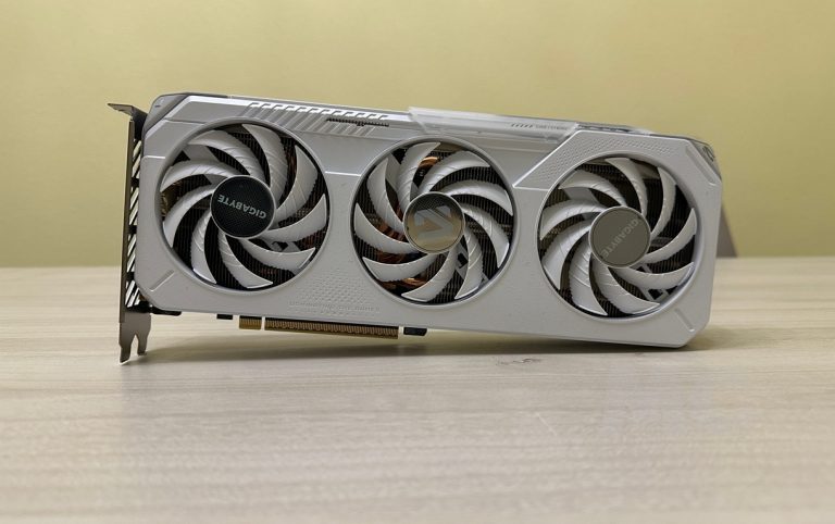 Radeon RX 9060 XT GAMING OC ICE 16G análisis completo