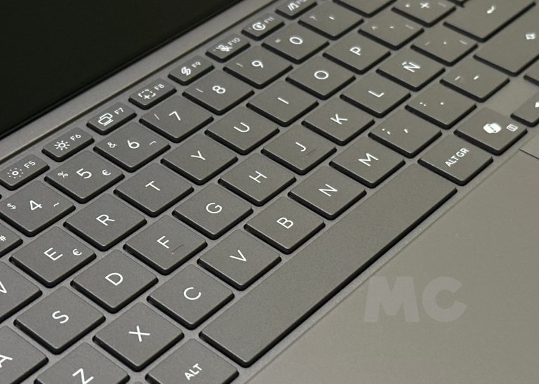 ASUS Zenbook DUO 2026 análisis completo